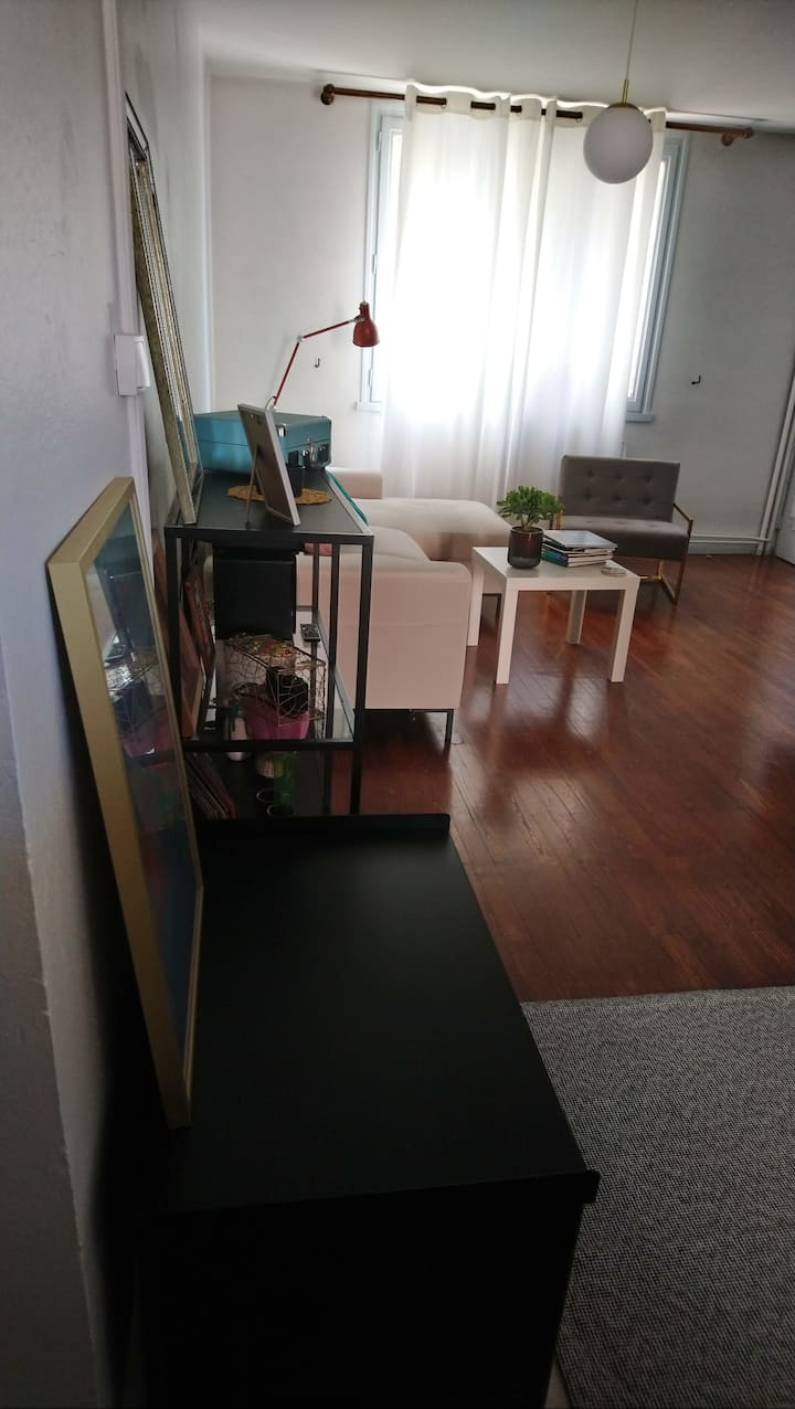 Charming Place W/balcony Near To Gare Part Dieu - Lyon