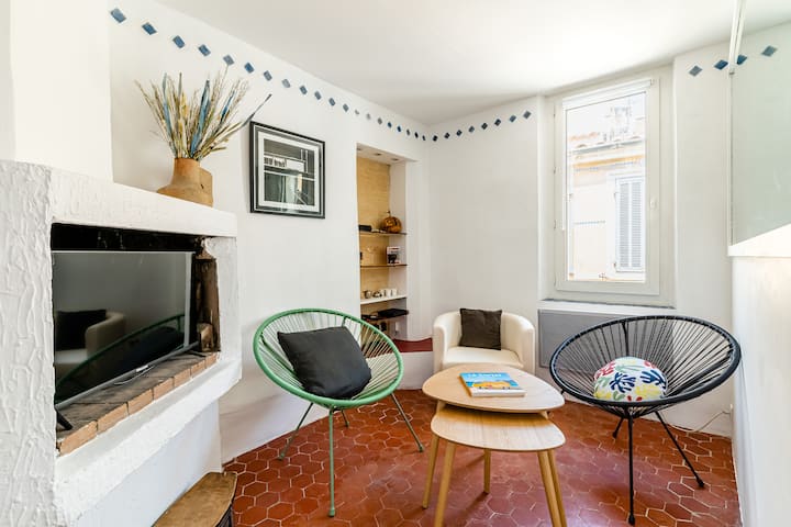 T3 /La Terrasse Vignol, Parking Inclus: Classé 3 * - Cassis