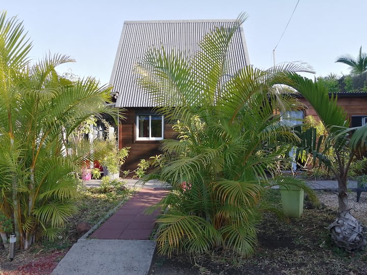 Bungalow De Charme Dans Les Hauts De St Leu - Saint-Leu