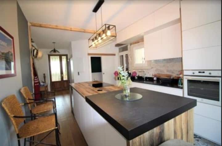 Maison Rénovée Avec Jardin - Boucau