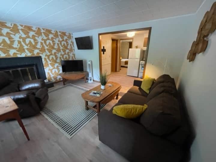 3 Bed | 2 Bath - 5 Minutes To Jimminy Peak - Hudson Valley, NY