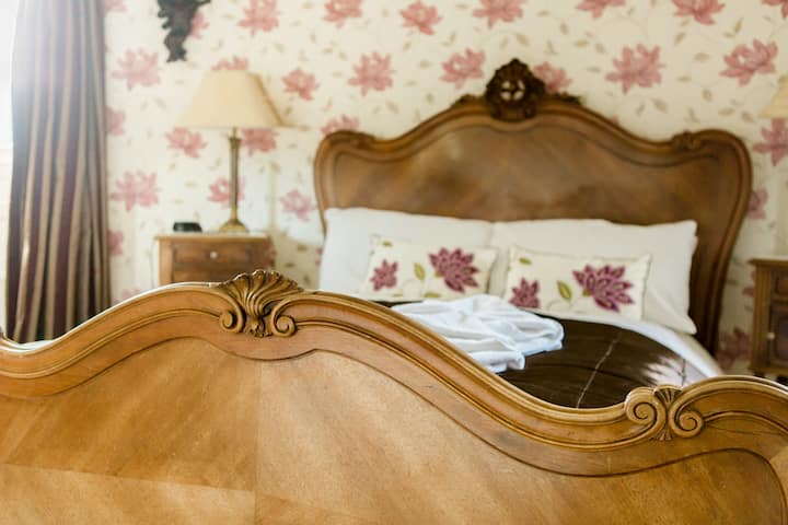 Double | The Oakeley Arms Hotel - Porthmadog