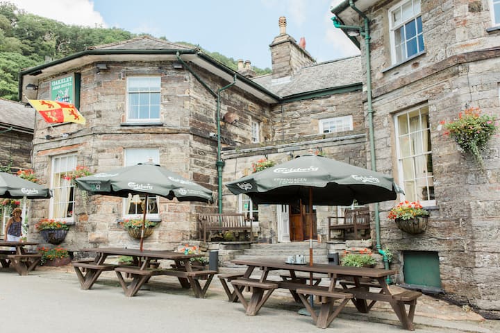 Family Room | The Oakeley Arms Hotel - Beddgelert