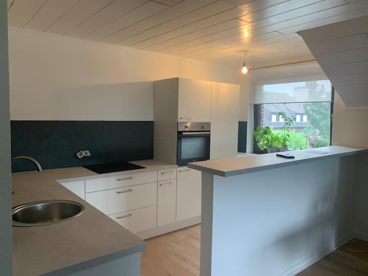 Ruhig, Zentrale Wohnung & Garten - Frechen