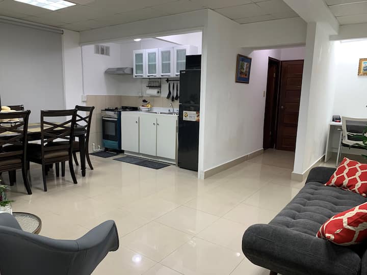 Cómoda Suite Con Entrada Independiente Y Céntrica - Panama