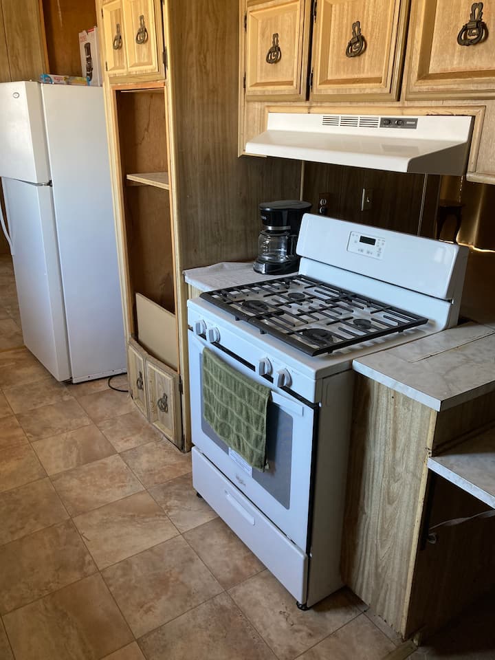 3 Bedroom With Parking - El Nido, CA