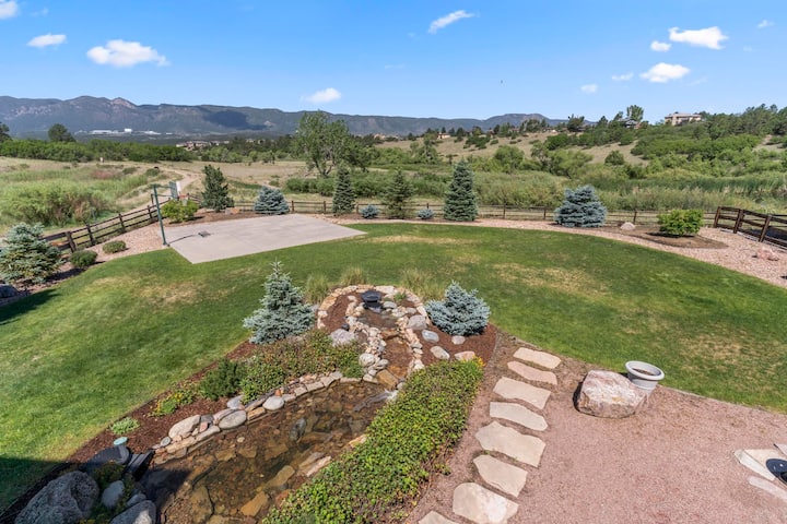Stunning Views, Location & Trails! 5 Min To Usafa - Colorado Springs, CO