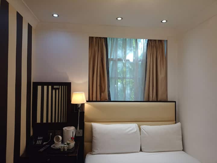 Edward Hotel Charming Tiny Double Room - Londres