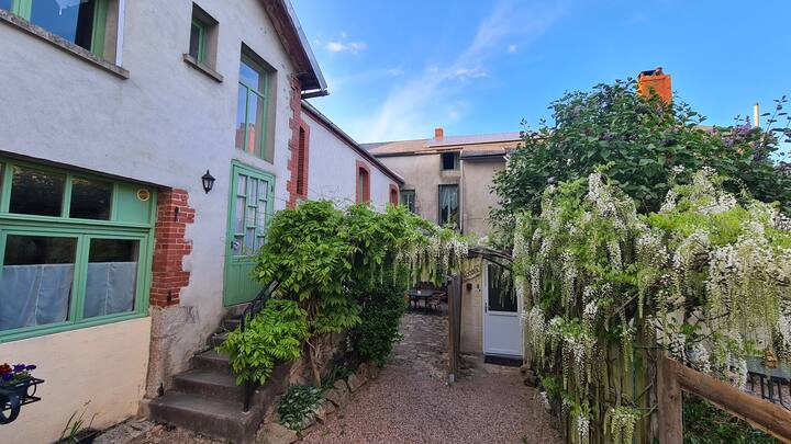 Gezellig Huisje In De Morvan - Lac de Pannecière