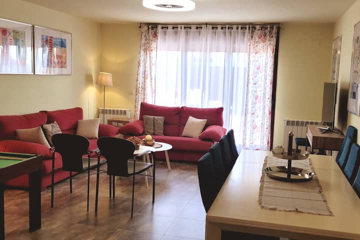 Casa Con Amplia Terraza, 4 Habitaciones, La Rioja - Nájera
