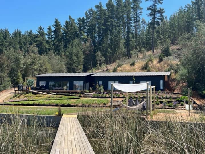 Linda Casa Nueva A Orilla Del Lago Vichuquen - Vichuquen