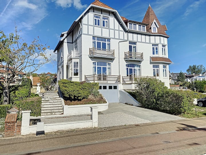 Karaktervolle Vakantiewoning 'La Gentilhommière' - Koksijde