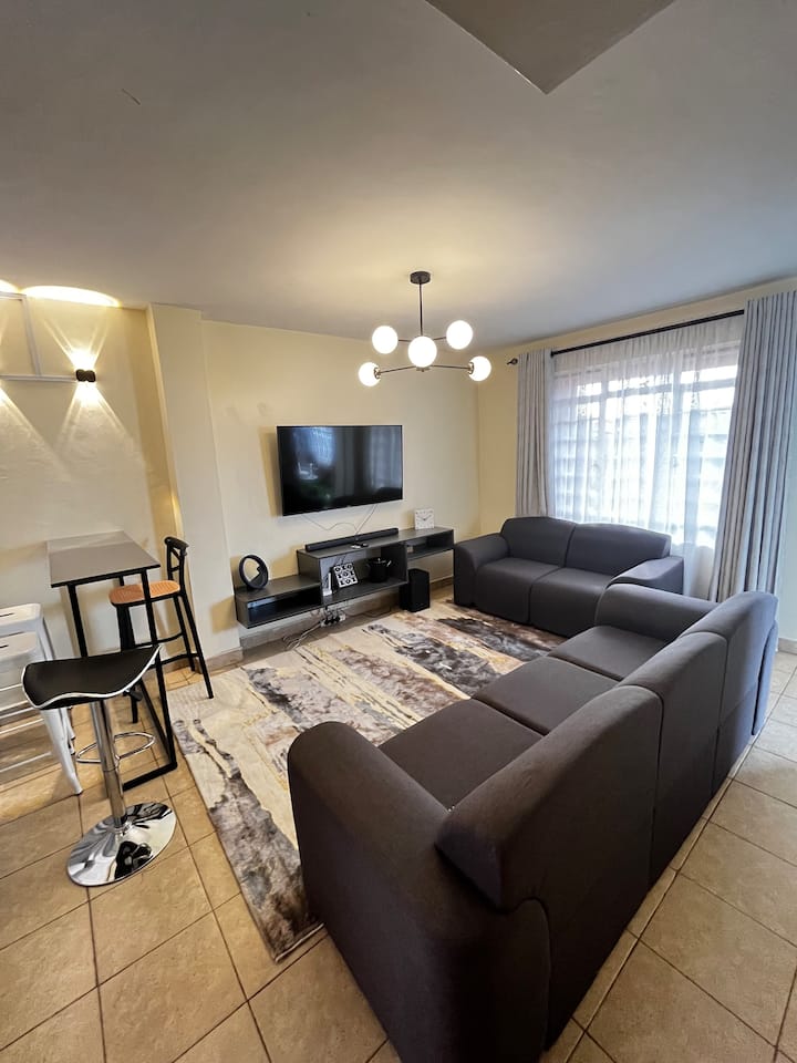 Creatively Lit, Modern 2 Bedroom Apartment. - Nairobi