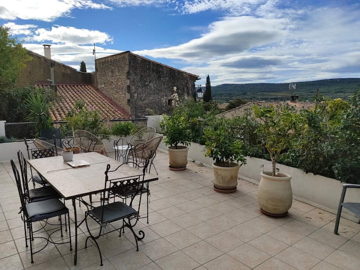 Chambre 2
Mafate - Remoulins