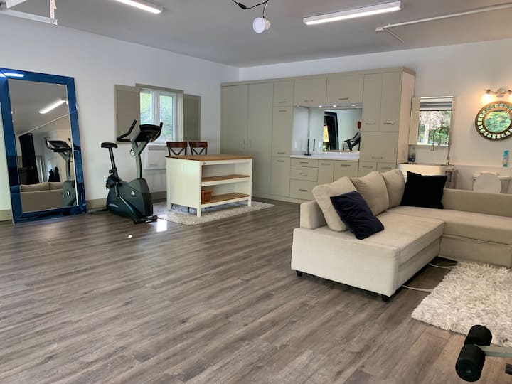 Lovely One Bedroom Loft Near Lake Memphrémagog - Magog