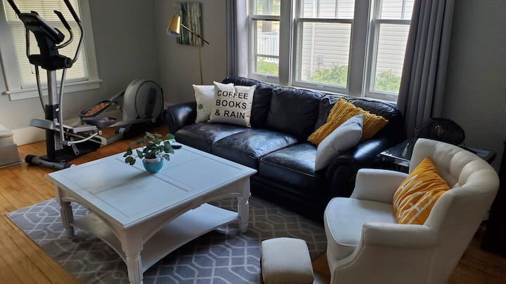 The Patricia House - Private Suite For Travelers - North Dakota