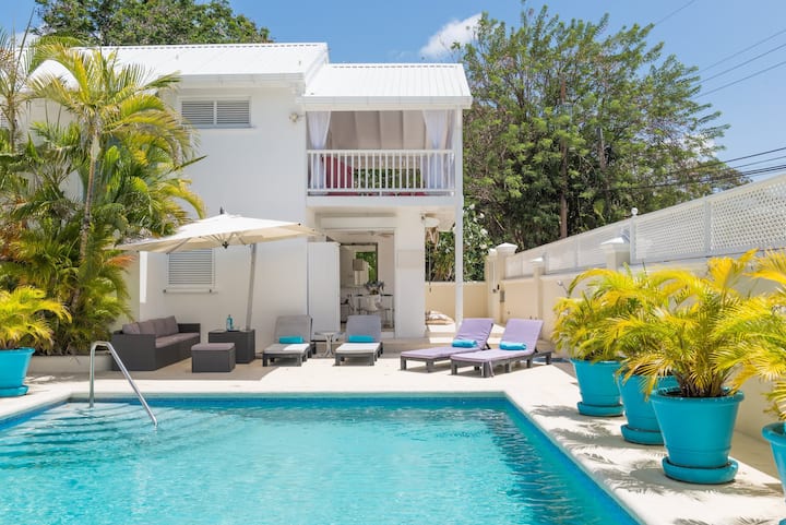 Lovely Barbados Villa On The Platinum Coast - Barbados