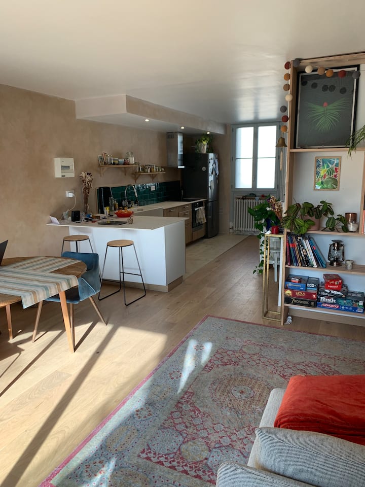 Villa With Pool Bordeaux Bastide - 보르도