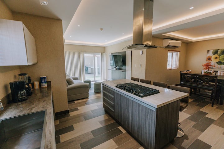 Stylish 3 Bedroom Apartment With Private Garden - Aruba