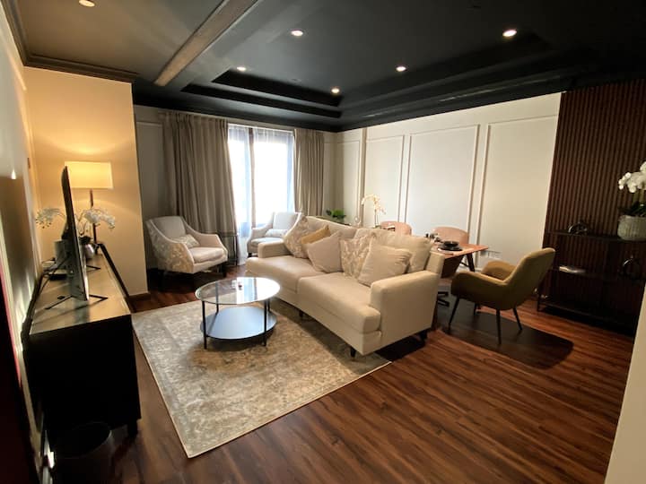 Sohob 2-bedroom Apartment At The Pearl. - Doha