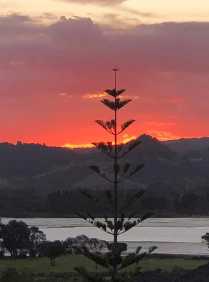 Slice Of Paradise At Omaha - Matakana