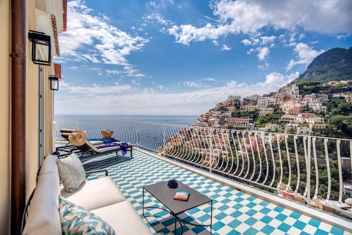 Palazzo Vittoria With Wonderful Terrace & Jacuzzi - Positano