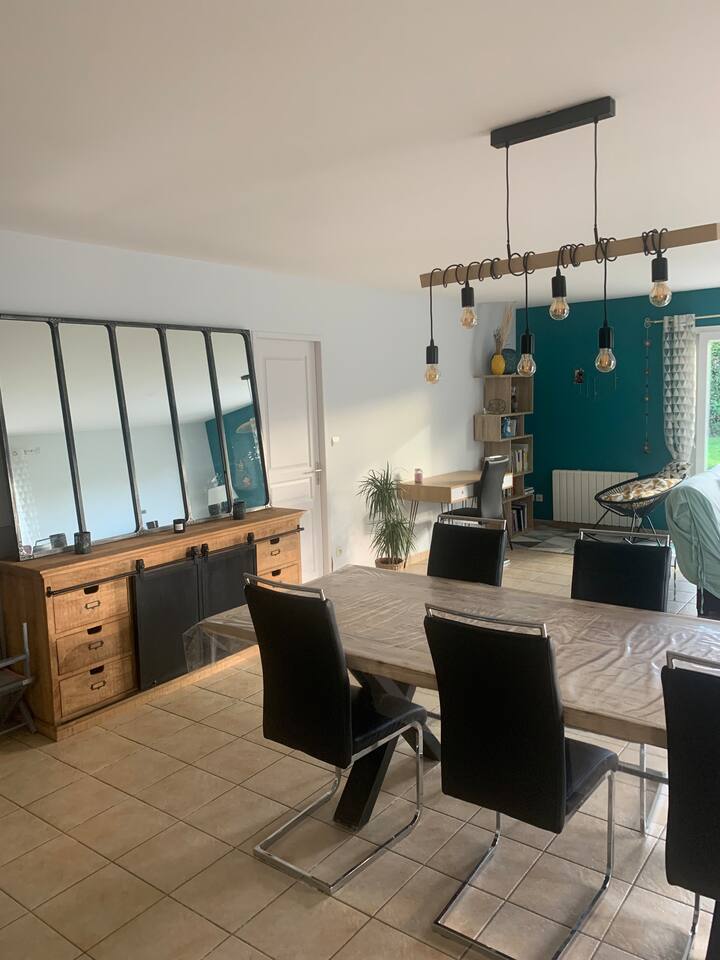 Maison Spacieuse, Jardin, Au Cœur Du Beaujolais - Belleville
