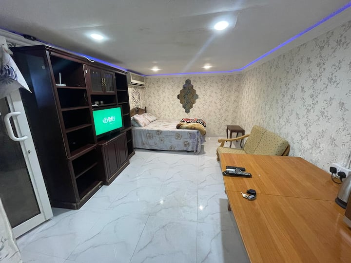 Nice Private Room With Toilet For 2 Adults &1 Kid - Al Wakrah