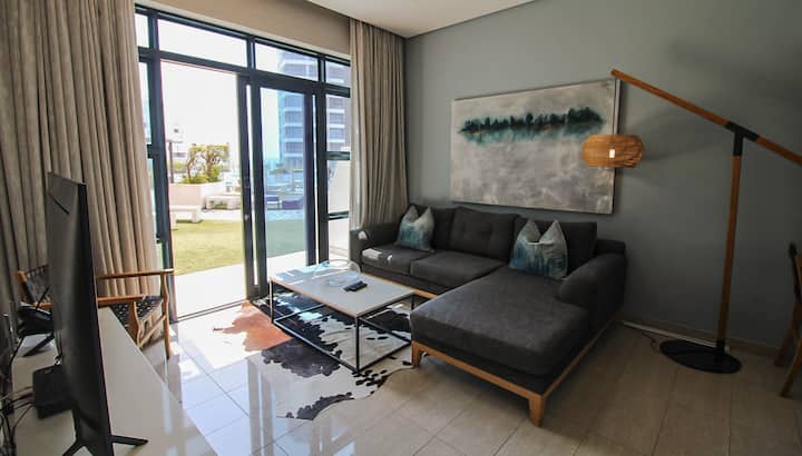 Pearl Sky 516, Beautiful 2 Bed 2 Bath. - Umhlanga