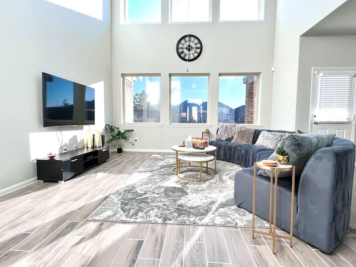 Charming Cypress 4br Family Retreat. 5-star Stay - Houston, TX