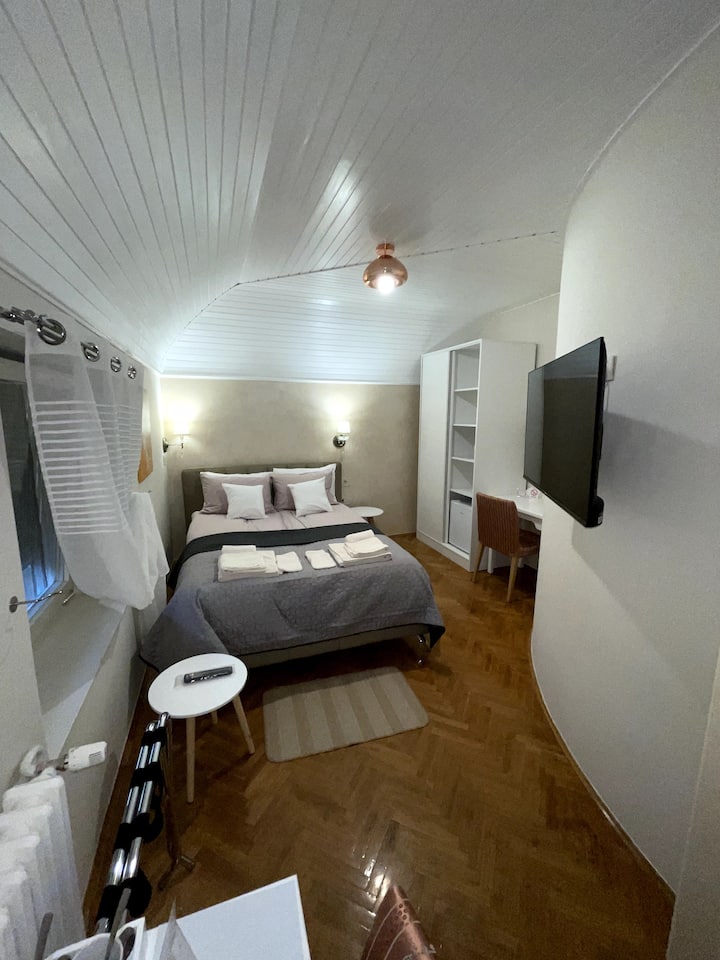 La Casa Tamaris Suite With Private Bathroom - Senta