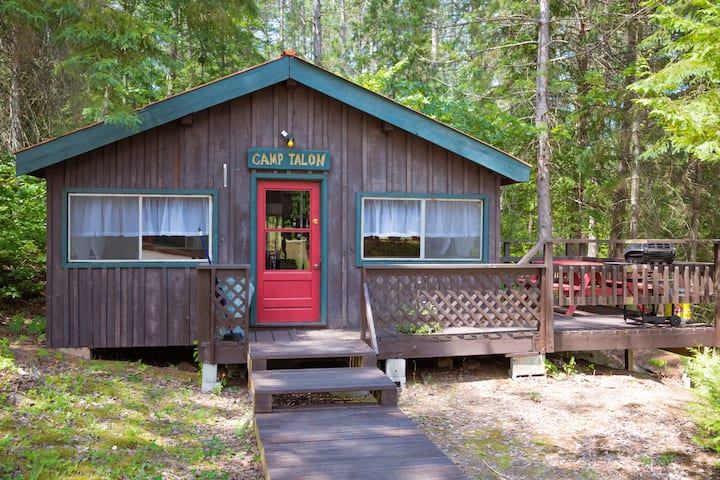 Talon: 2-bedroom Cabin With A Sofa Bed - Mattawa