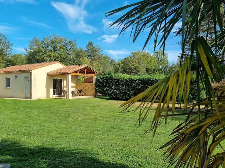 Gîte Les Pins De Campagne. - Dordogne