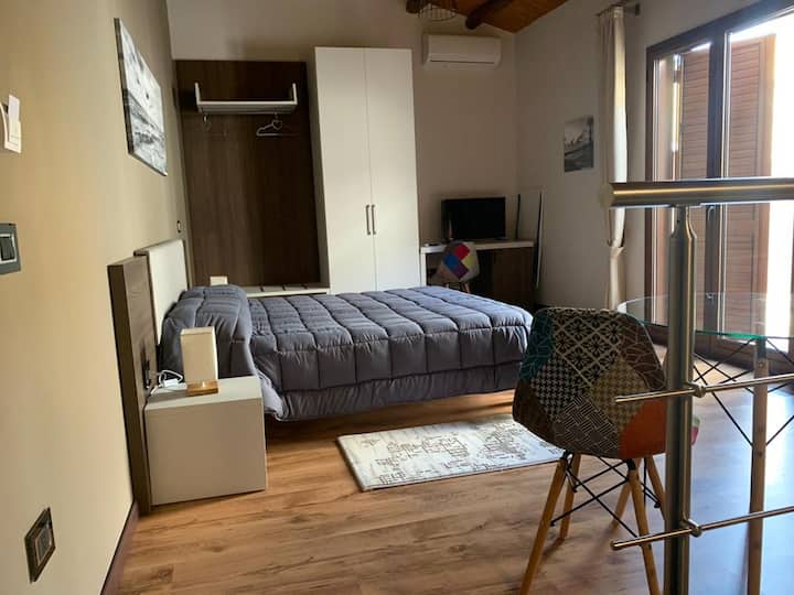 Single Or Double Room - Gela