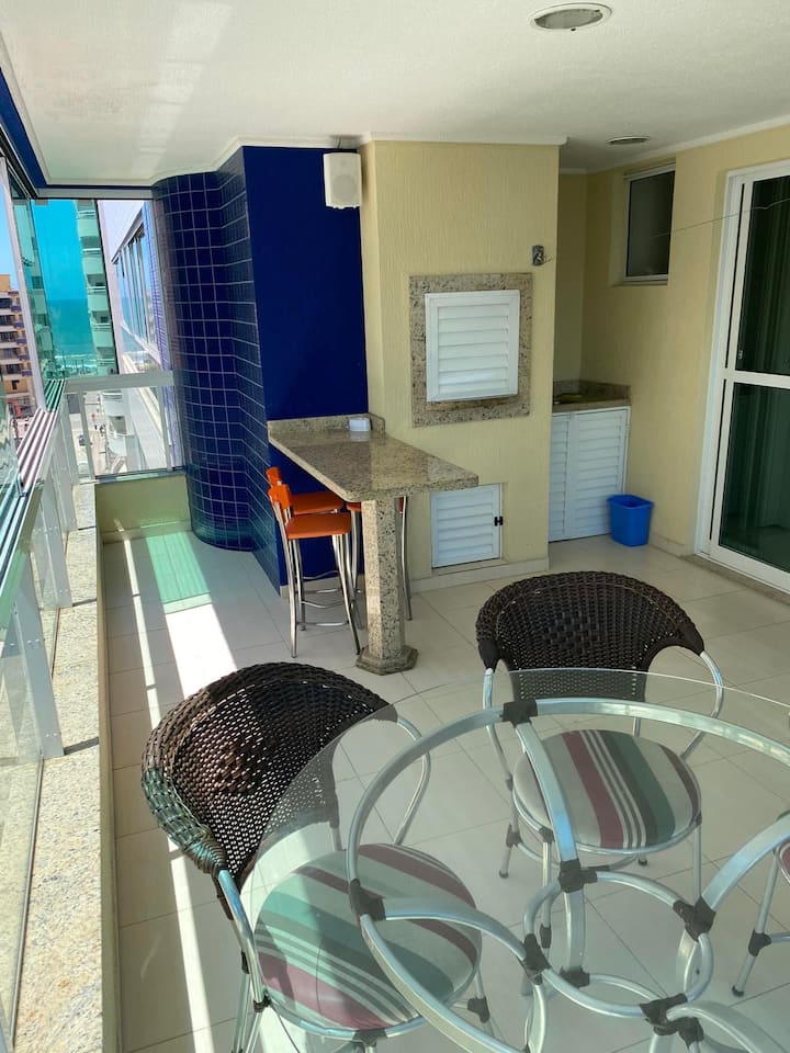 Amplo Apartamento Com 2 Vagas De Garagem. - Itapema