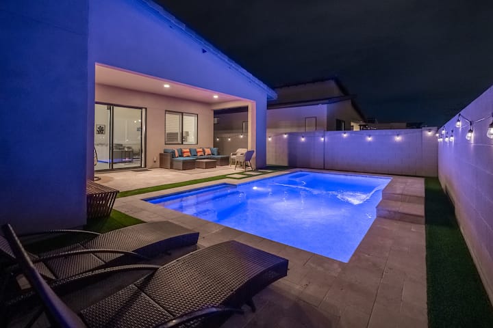 Mountain Side Home | Pool | Hot Tub |Trails - Phoenix, AZ