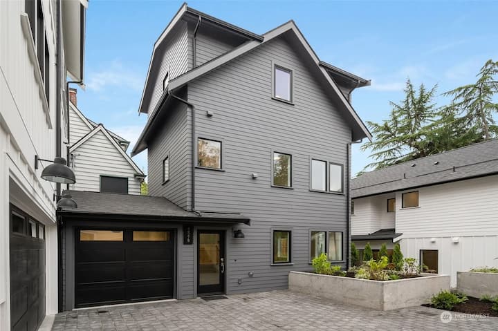 Fremont Retreat - Brand New, Guest Favorite - Seattle