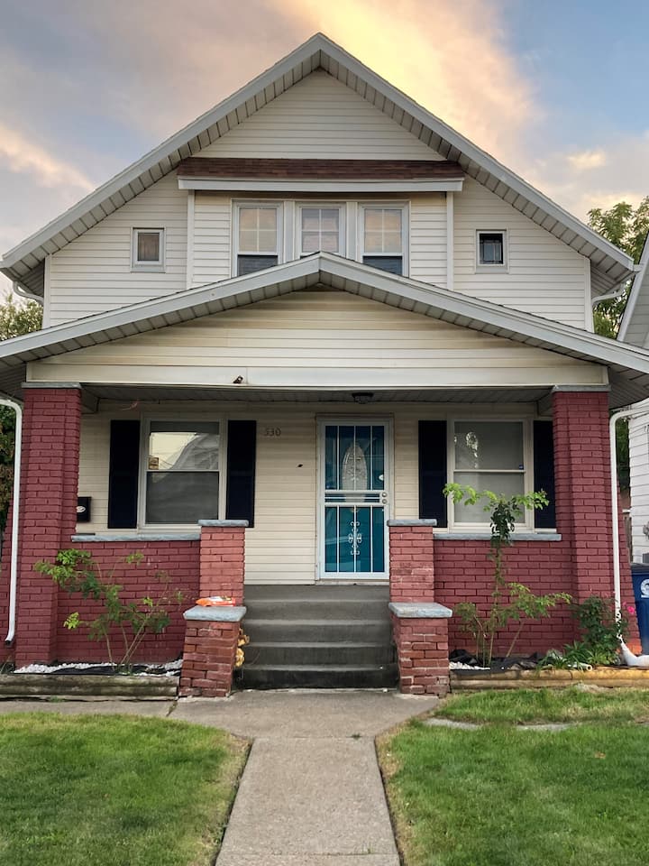 Comfortable 3 Br Toledo Home - Indian Creek Zoo, Lambertville