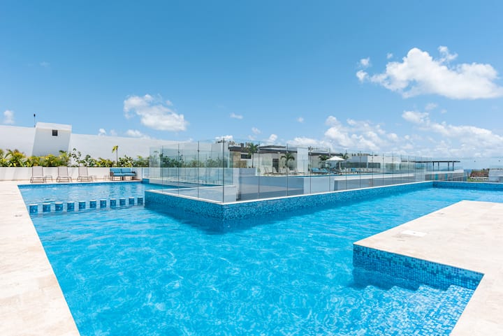 Oceanview Rooftop Pool, Private Hot Tub, Near 5th - Playa del Carmen