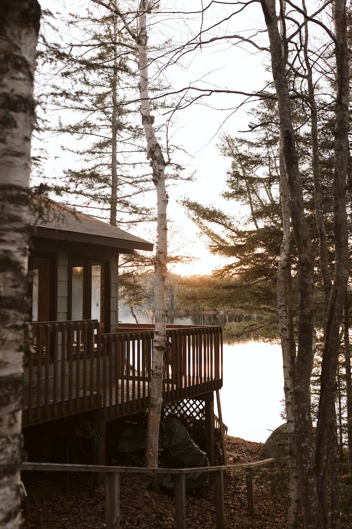 Cheerful 4 Bedroom Cottage With Indoor Fireplace - Ontario 60