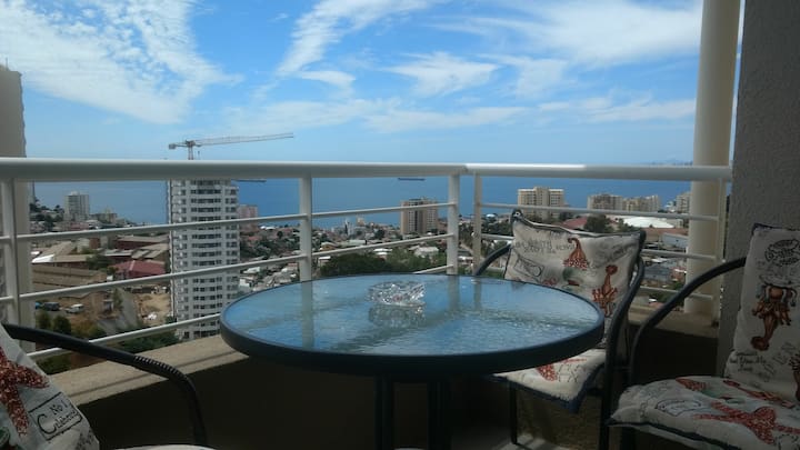Depto Recreo Con Vista Al Mar + 2 Estacionamientos - Valparaíso