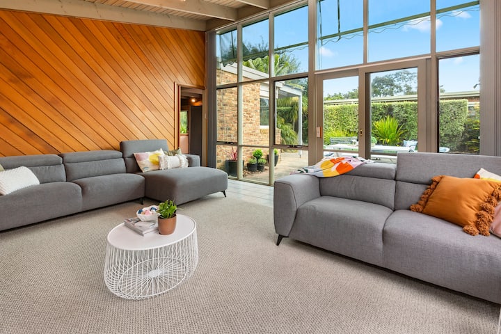 Blairgowrie Beach Bungalow - Portsea