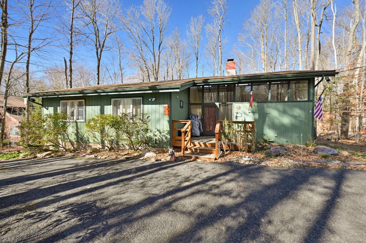 Pocono Pines, Lake Naomi 3 bedrooms, 2 full bath - Houses for Rent in ...
