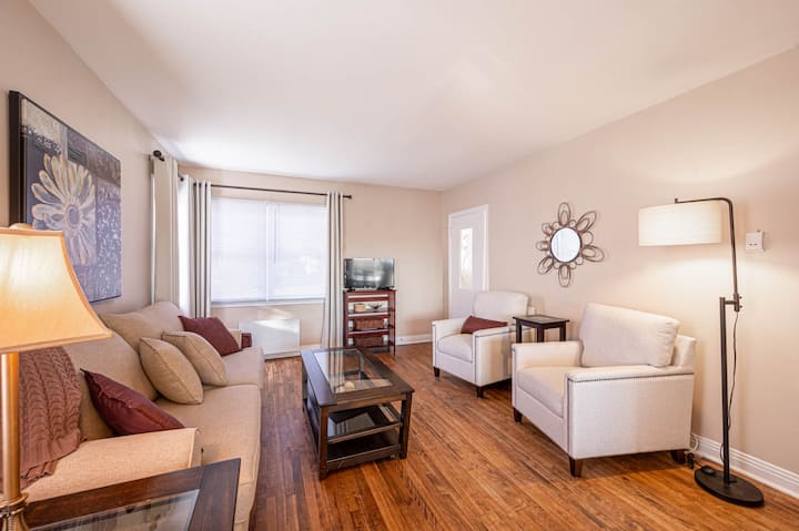 Charmante Maison Avec 2 Chambres Au Bord De L'eau - Mirabel