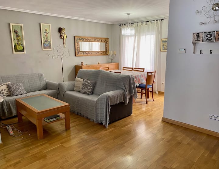 Acogedor Y Céntrico Apartamento En Jaca - Wifi - Jaca