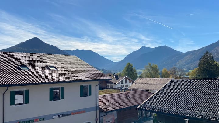 Berg Und Seeblick In Zentralster Lage! - Tegernsee
