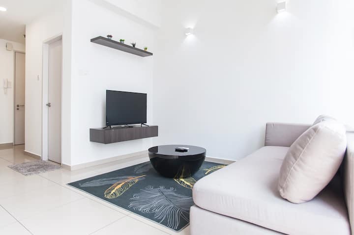 Icity Lux Duplex Wi-fi | Netflix - Setia Alam