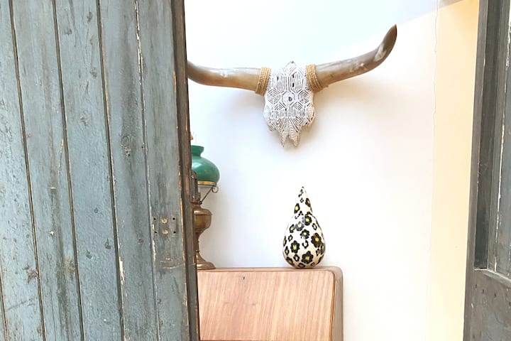 Centrally Located Private Two Bedroom Cottage - Harare