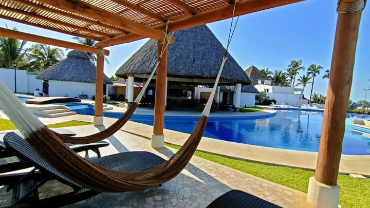 Hermoso Depto De 4 Rec Con Alberca Y Club De Playa - Acapulco