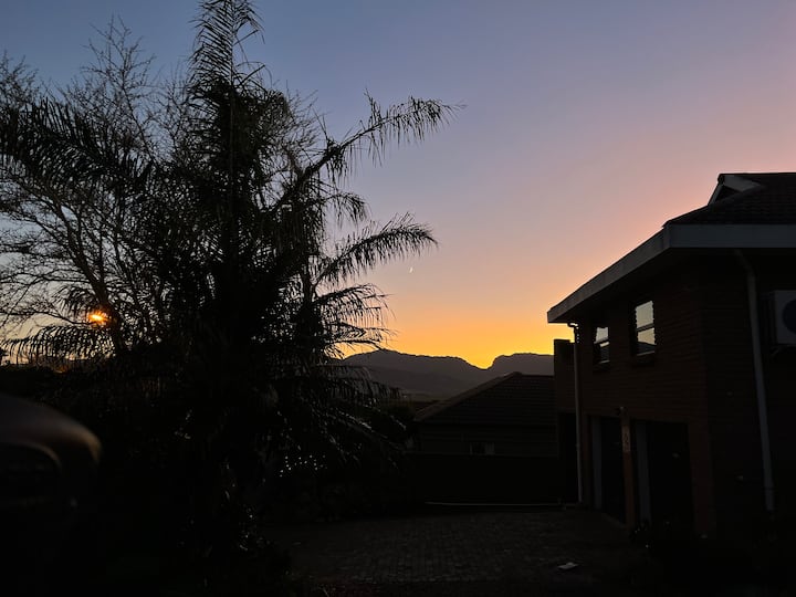 Self-catering Apartment Balcony Views Aircon Wifi - Paarl